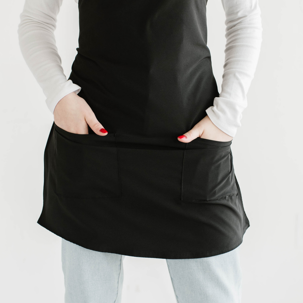 The Classic Apron – SnappedAprons